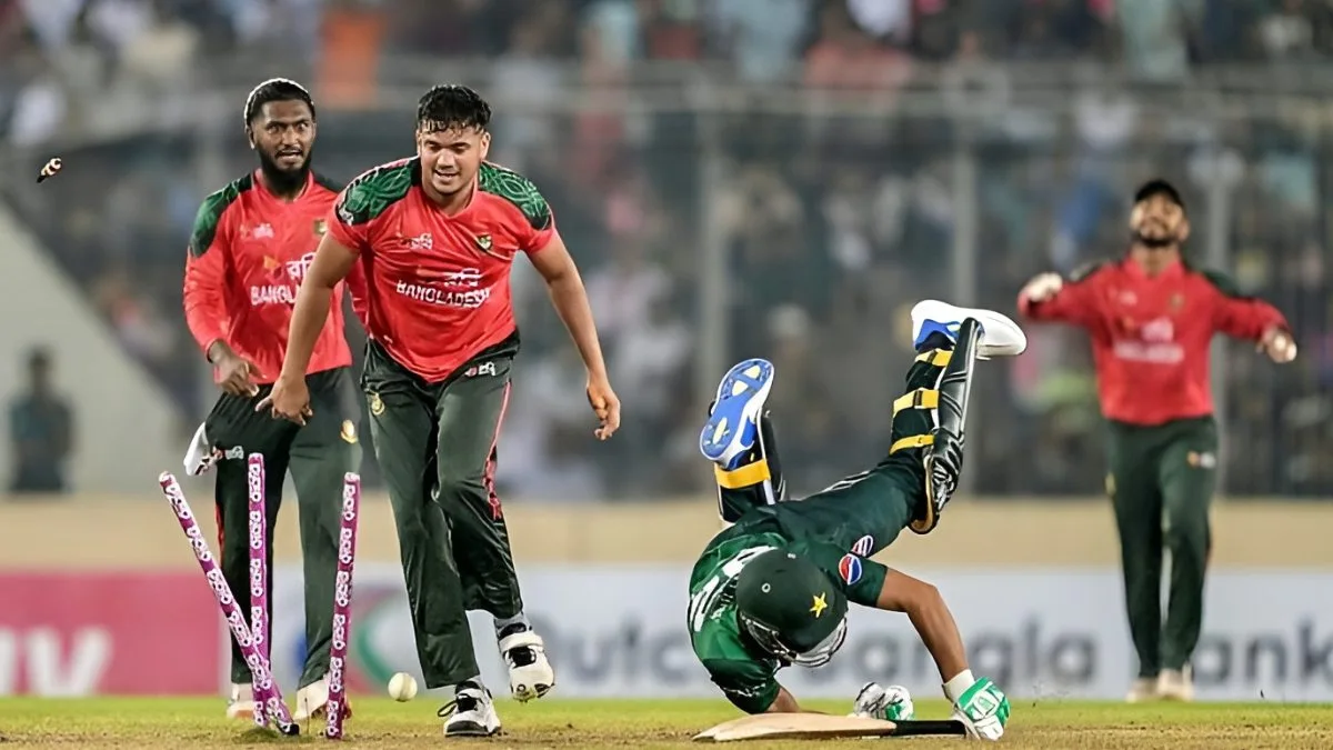 BAN vs PAK: ढाका की पिच पर फूटा पाकिस्तान के कोच माइक हेसन का गुस्सा - Crictoday Hindi